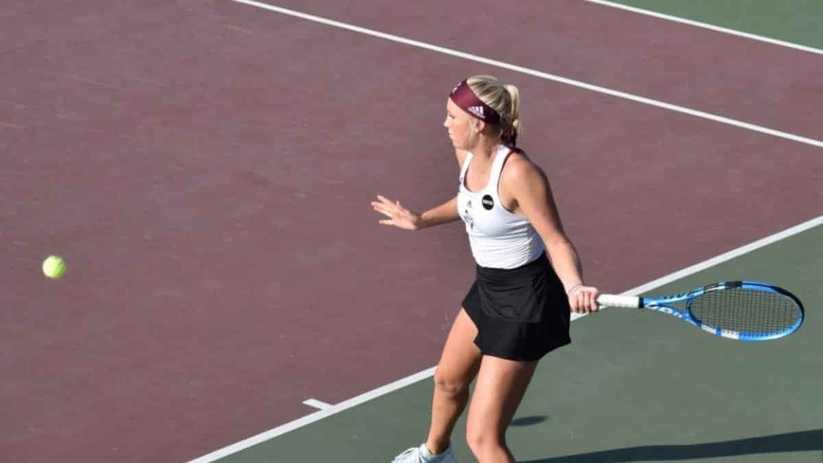 Jayci Goldsmith and her partner graduate Tatiana Makarova defeated ...