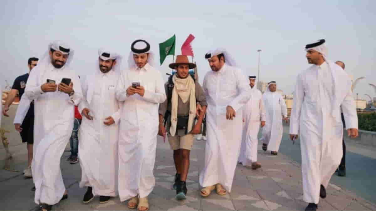 FIFA World Cup: Saudi Arabian football fan walks 1600 km to reach Qatar ...