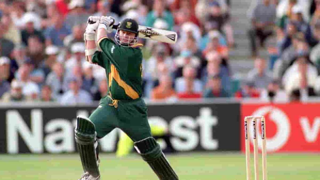 Highest Batting Average in ODI Cricket: Records and Statistics