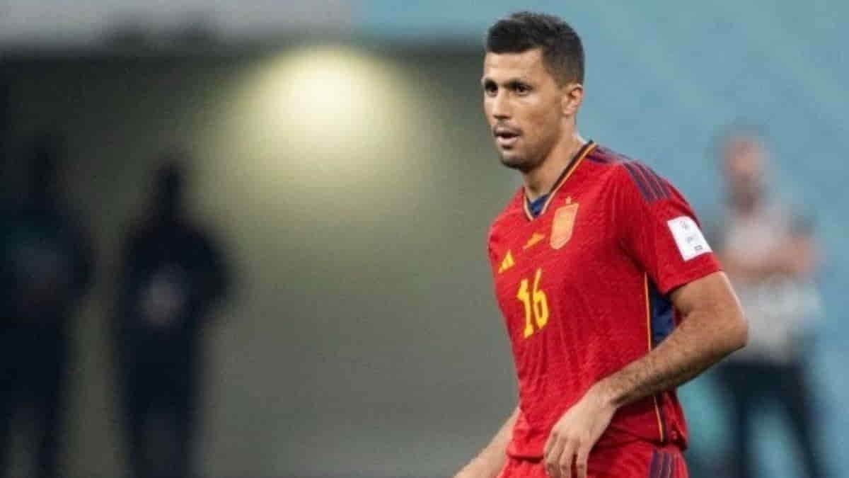 defender Rodrigo Hernandez | Sports Digest