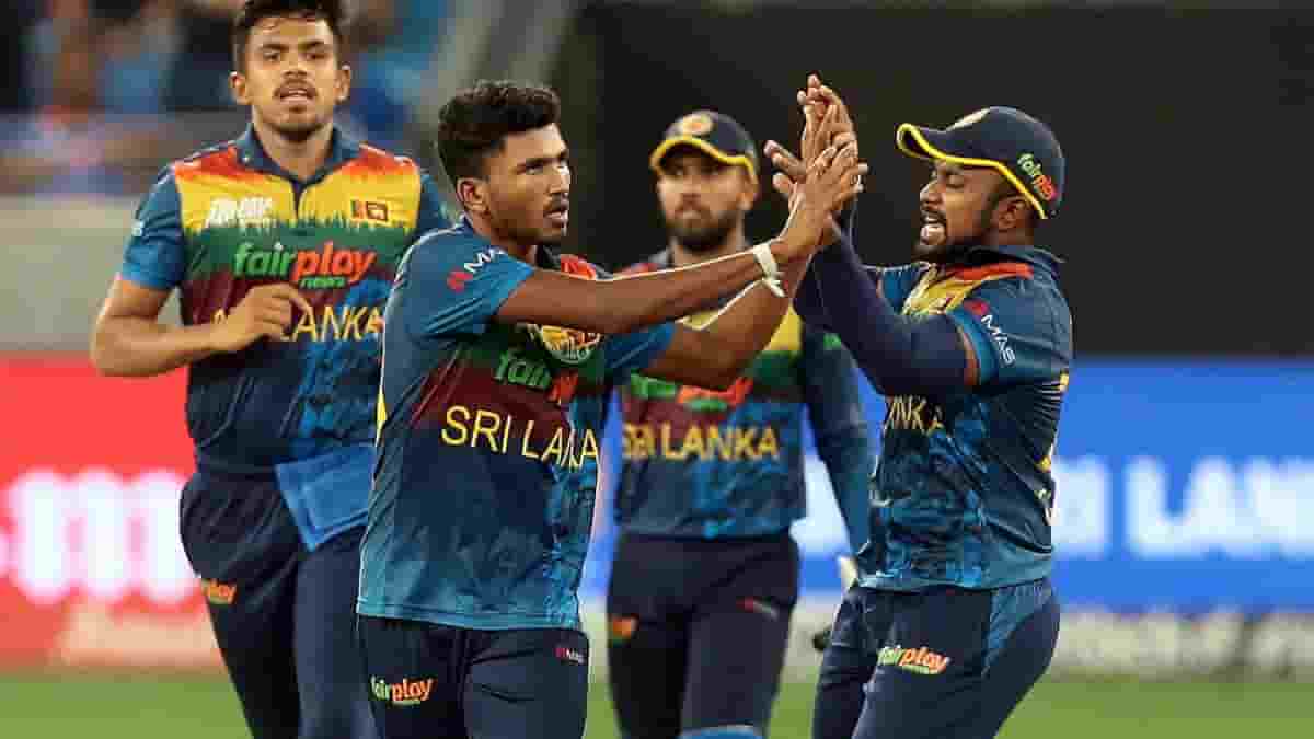 right shoulder | Sports Digest