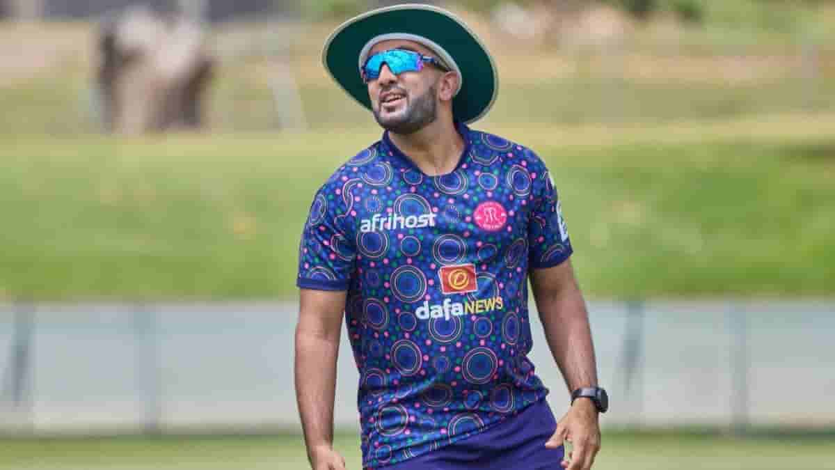 South African left-arm spinner Tabraiz Shamsi | Sports Digest