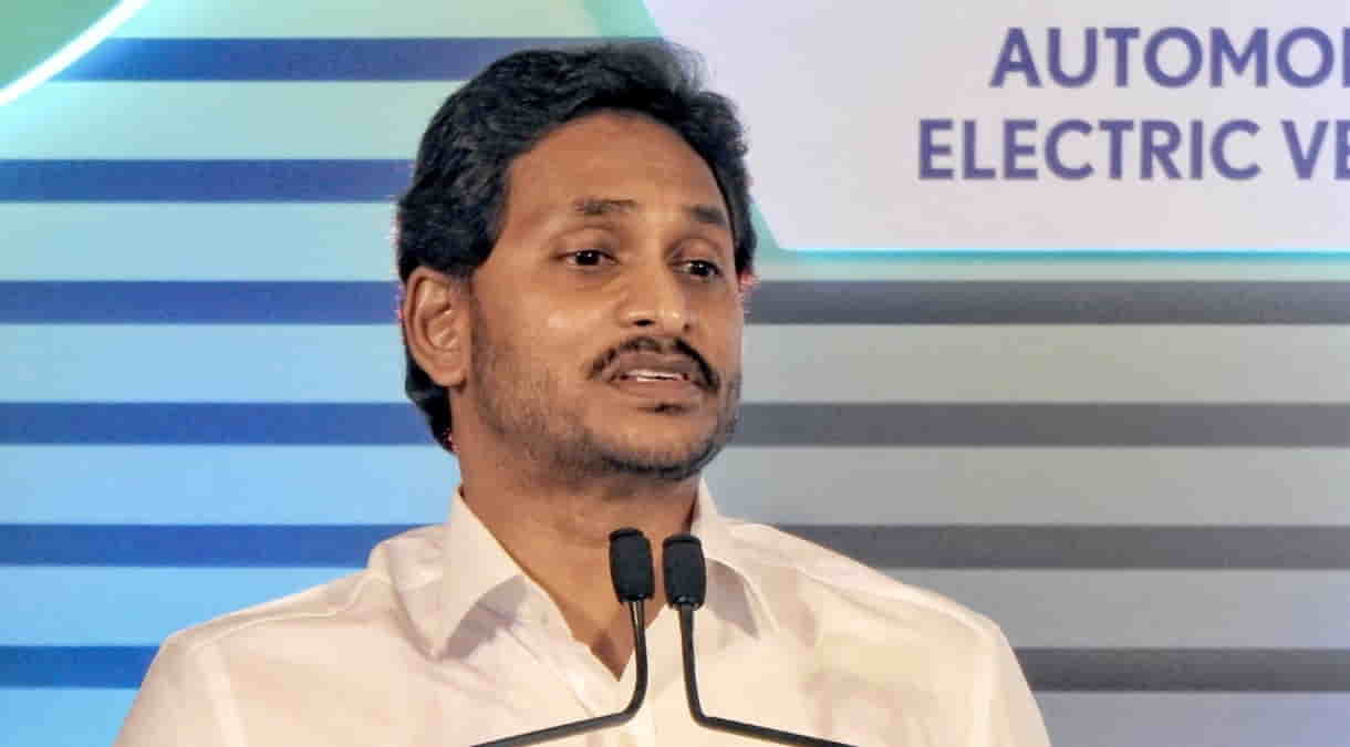 Andhra Pradesh CM greets Bharat on test debut