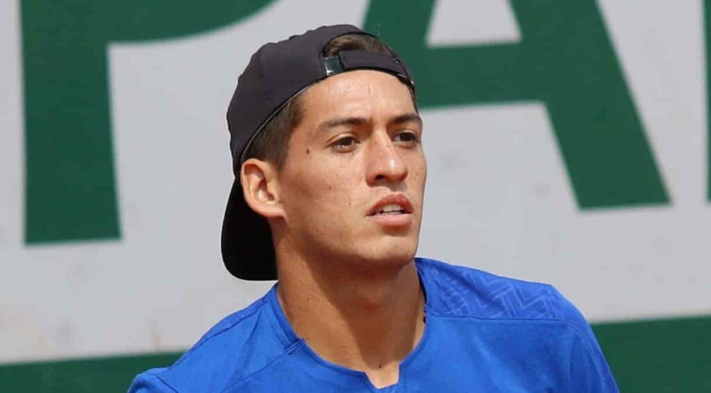 Rio Open: Baez breezes past Bellucci to reach last 16