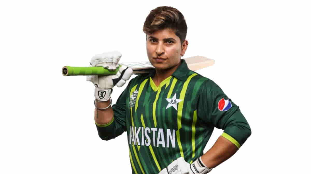 Nida Dar named captain of Pakistan women's team, Mark Coles reappointed ...
