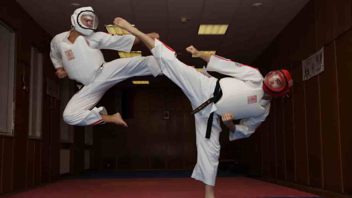 What Are The Differences Between Karate Kicks and Taekwondo Kicks?