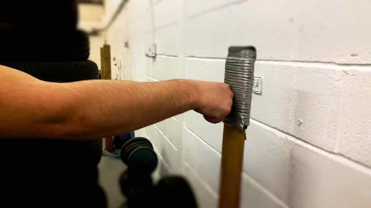 How to Train Iron Fist Kung Fu: Follow The Guidelines