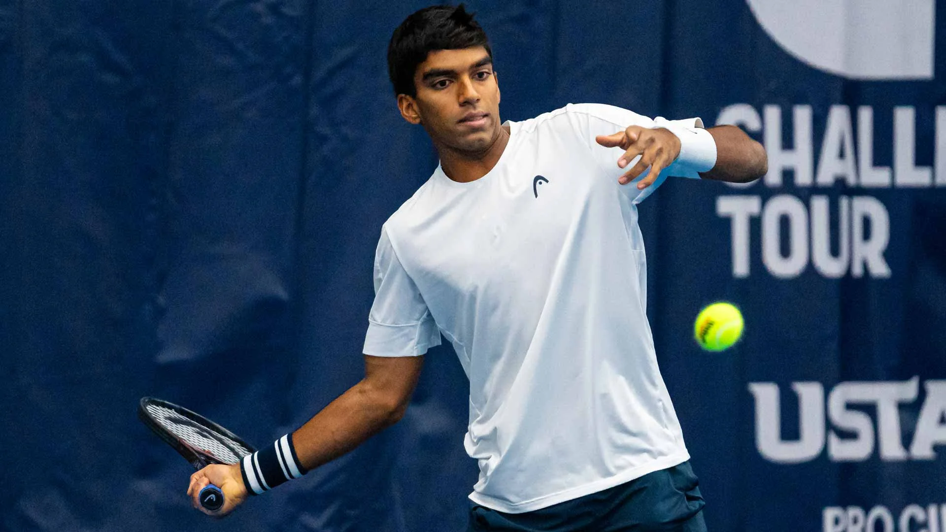 Indian-Origin Nishesh Basavareddy's Grand Slam Debut Against Novak ...