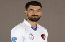 Manoj Prabhakar: Biography, Records, Age, Height, Achievements, Family ...