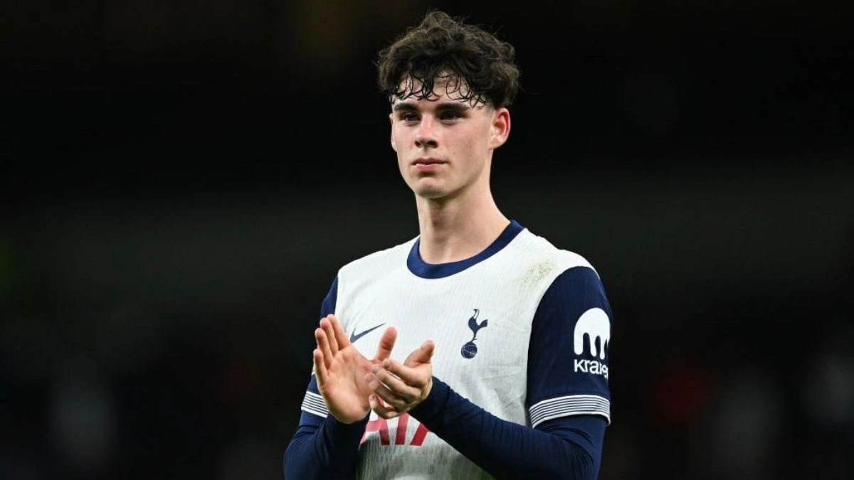 Archie Gray: Tottenham Hotspur Player Profile, Career, Stats And ...